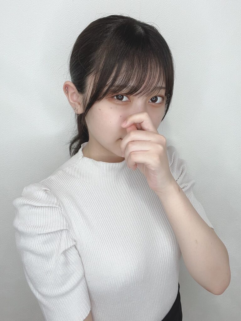 FC2PPV S級素人の現3年の受験生まなちゃんは昔デリス新宿に在籍していた